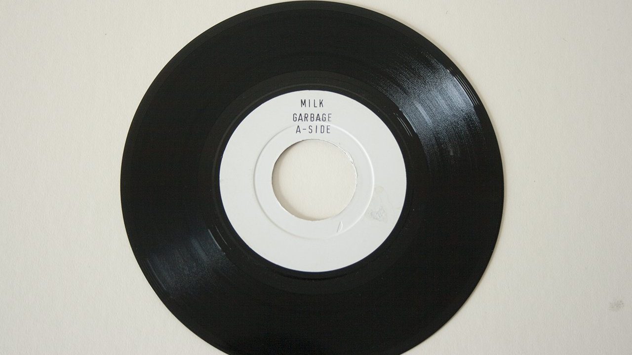 Milk | Singles | Garbage Discography