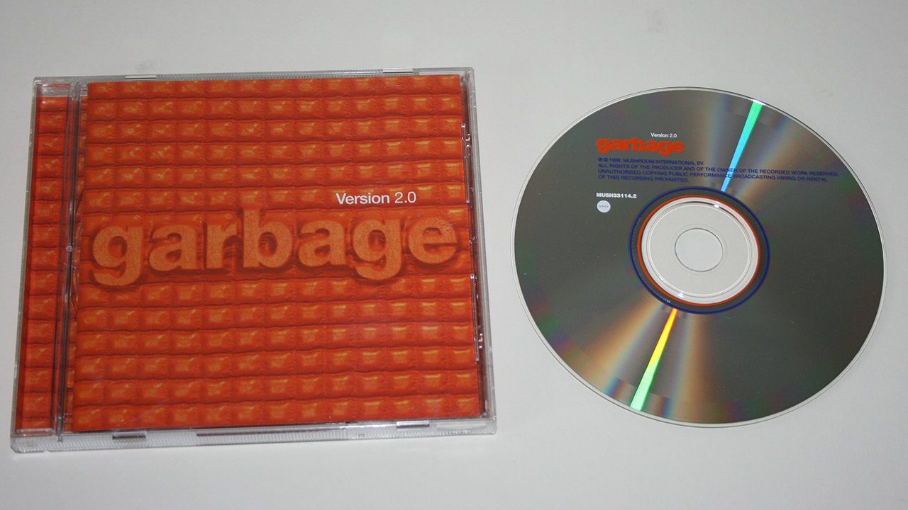 Version 2.0 | Albums | Garbage Discography